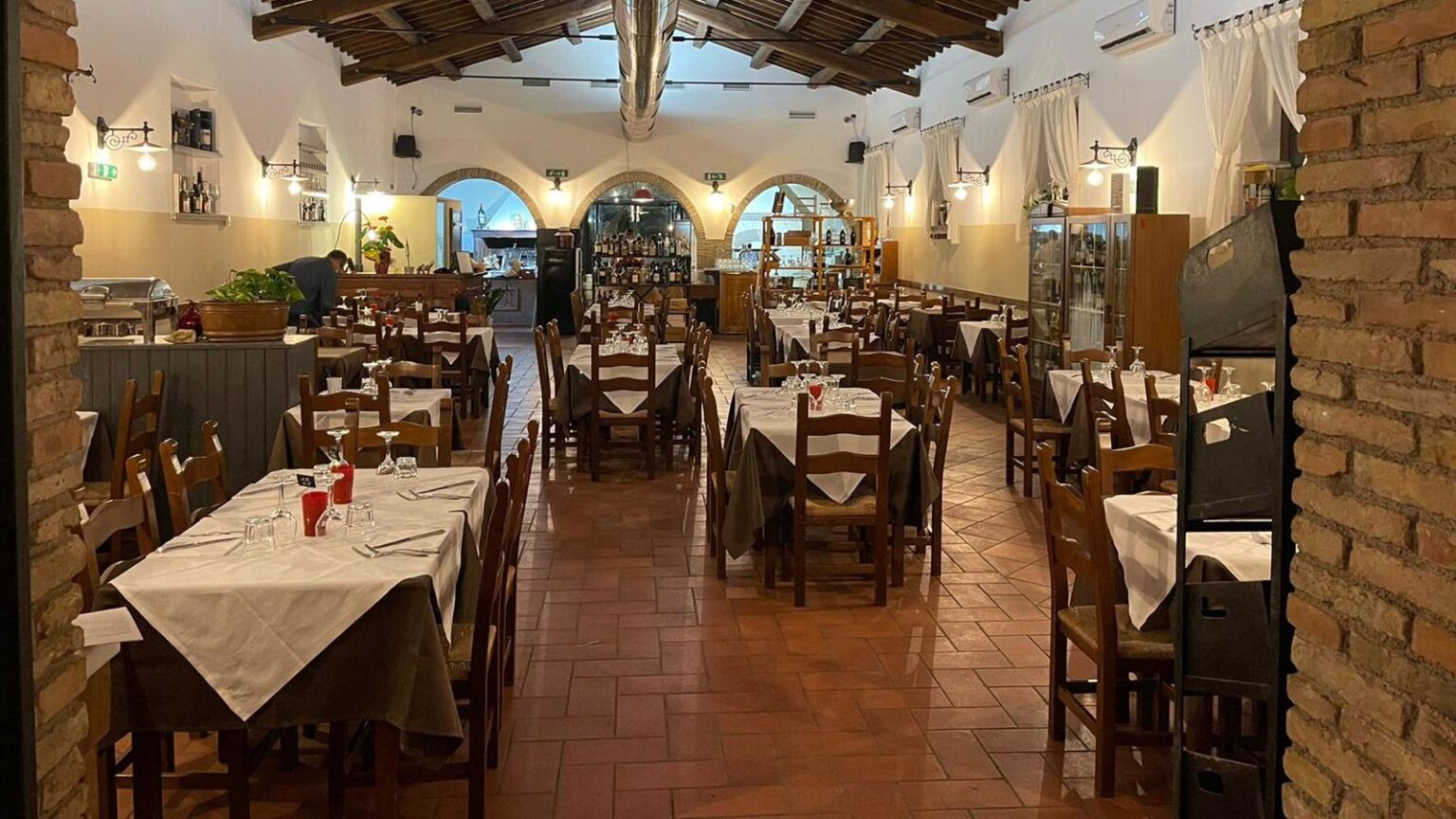 La Lupa Capitolina: Simbolo Eterno di Roma | Cuore Italiano